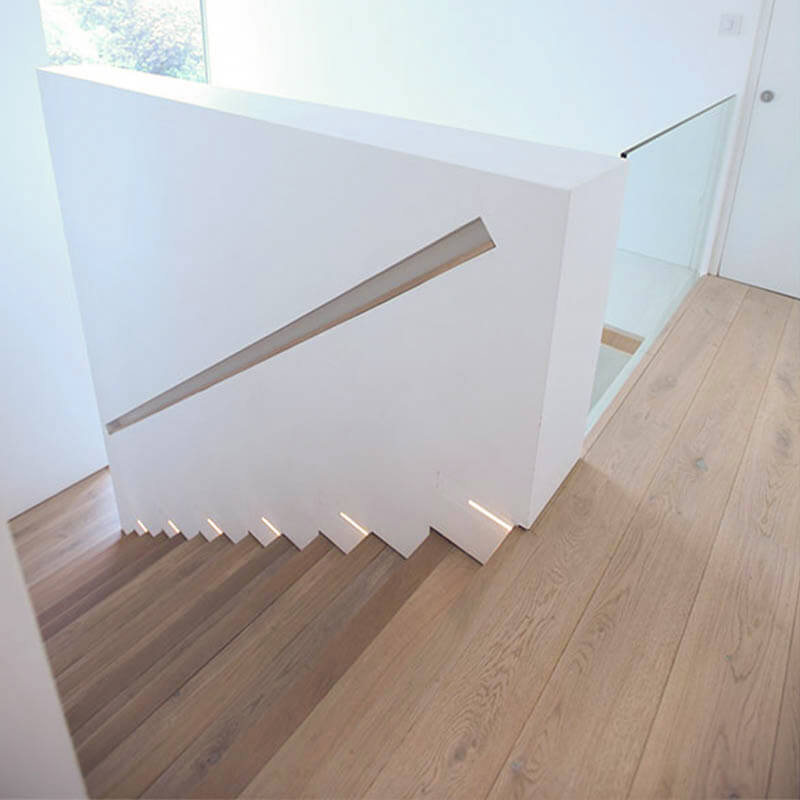 TV Producer's Home - Ferrious